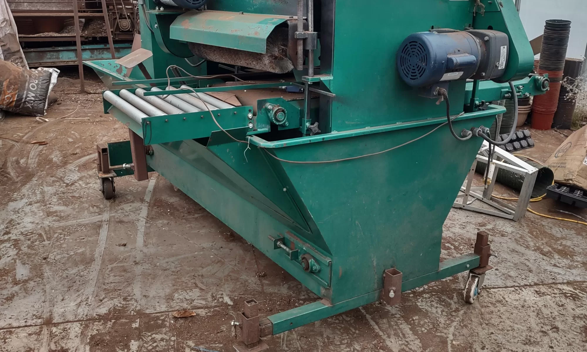 Bouldon and Lawson Maxi Flat Filler – Burt's Greenhouses